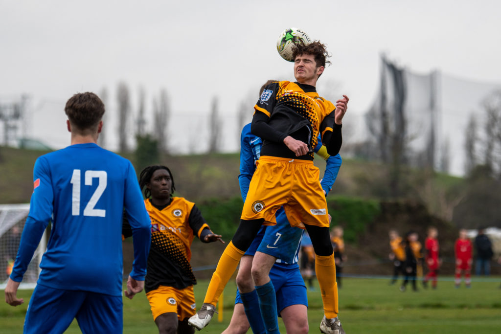 Cray Wanderers Youth Roundup - 26/1/20 - U18s make Flamingo Park debut ...
